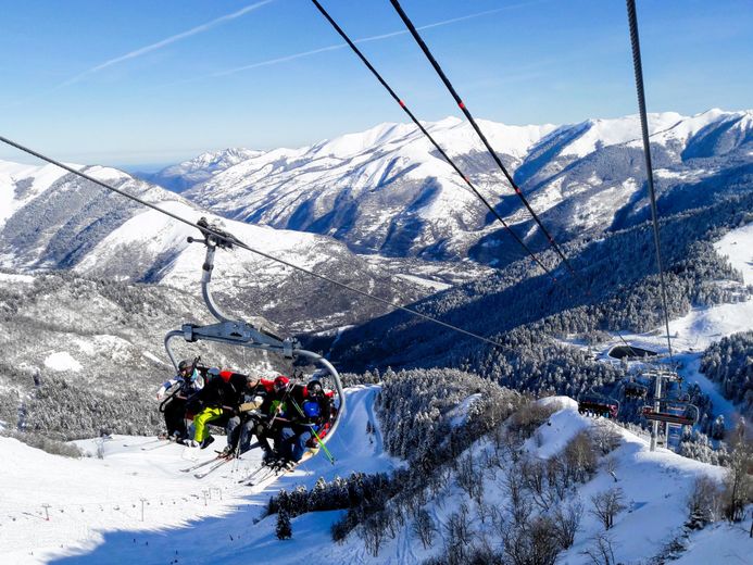 Un service gratuit facilite l’accès aux domaines skiables de Luchon ...